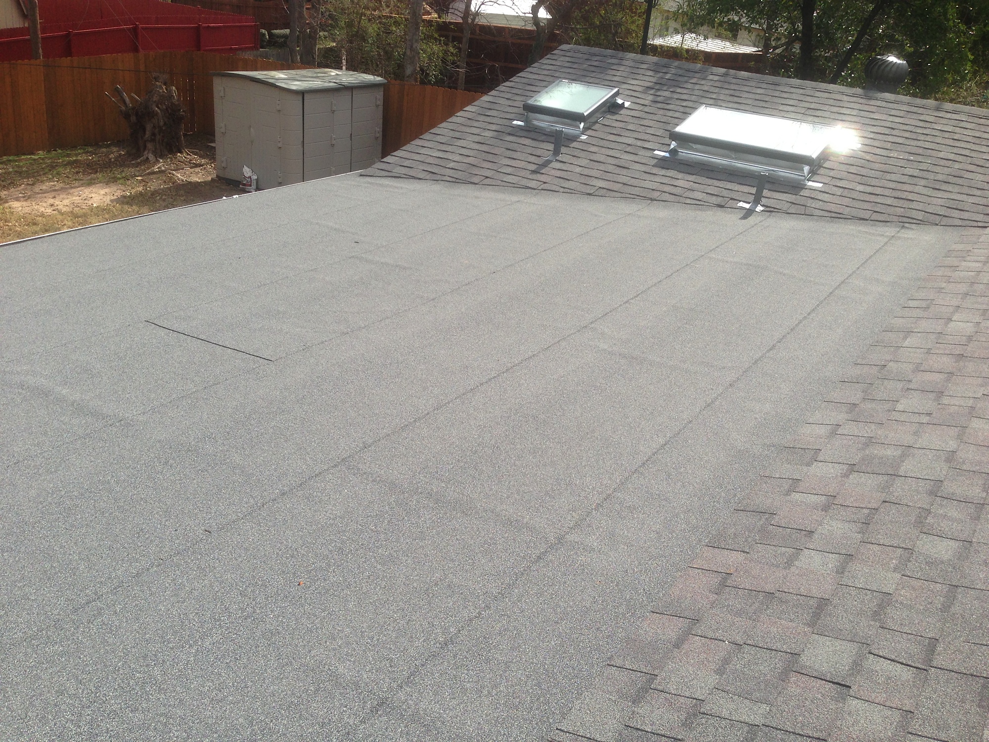 Air Voids/Bubbles/Wrinkles Flintastic SA Low Slope Installation ...